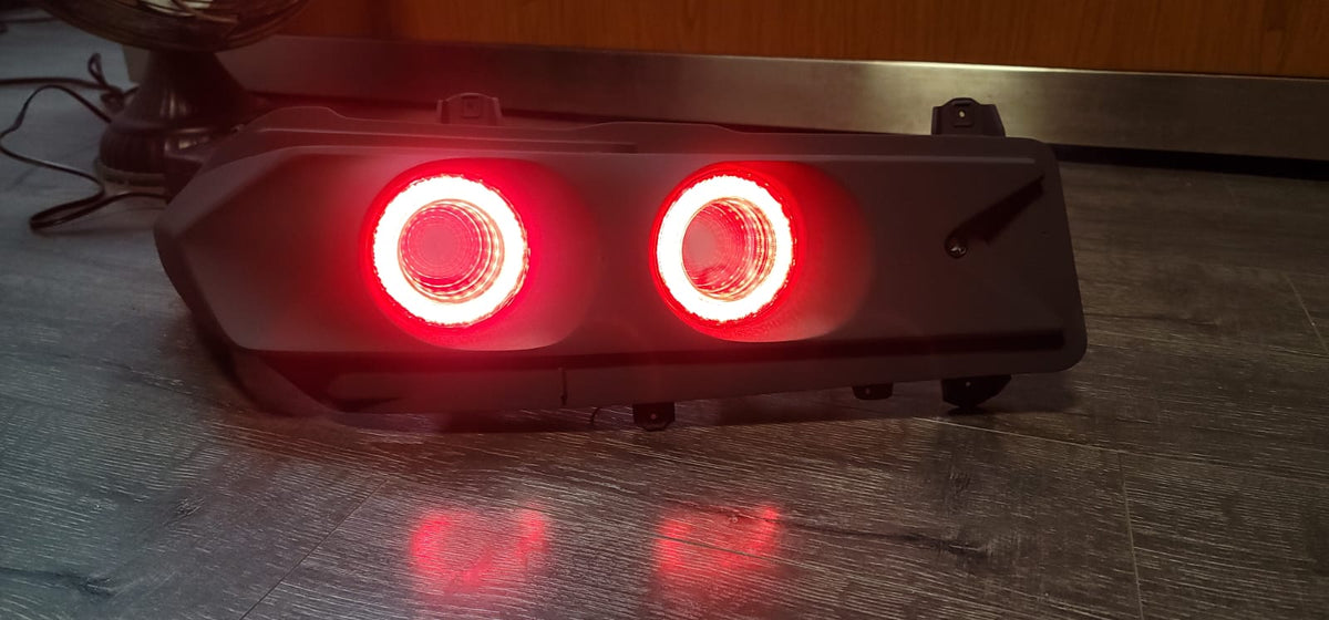 C8 Round Tail Lights – Competition Carbon